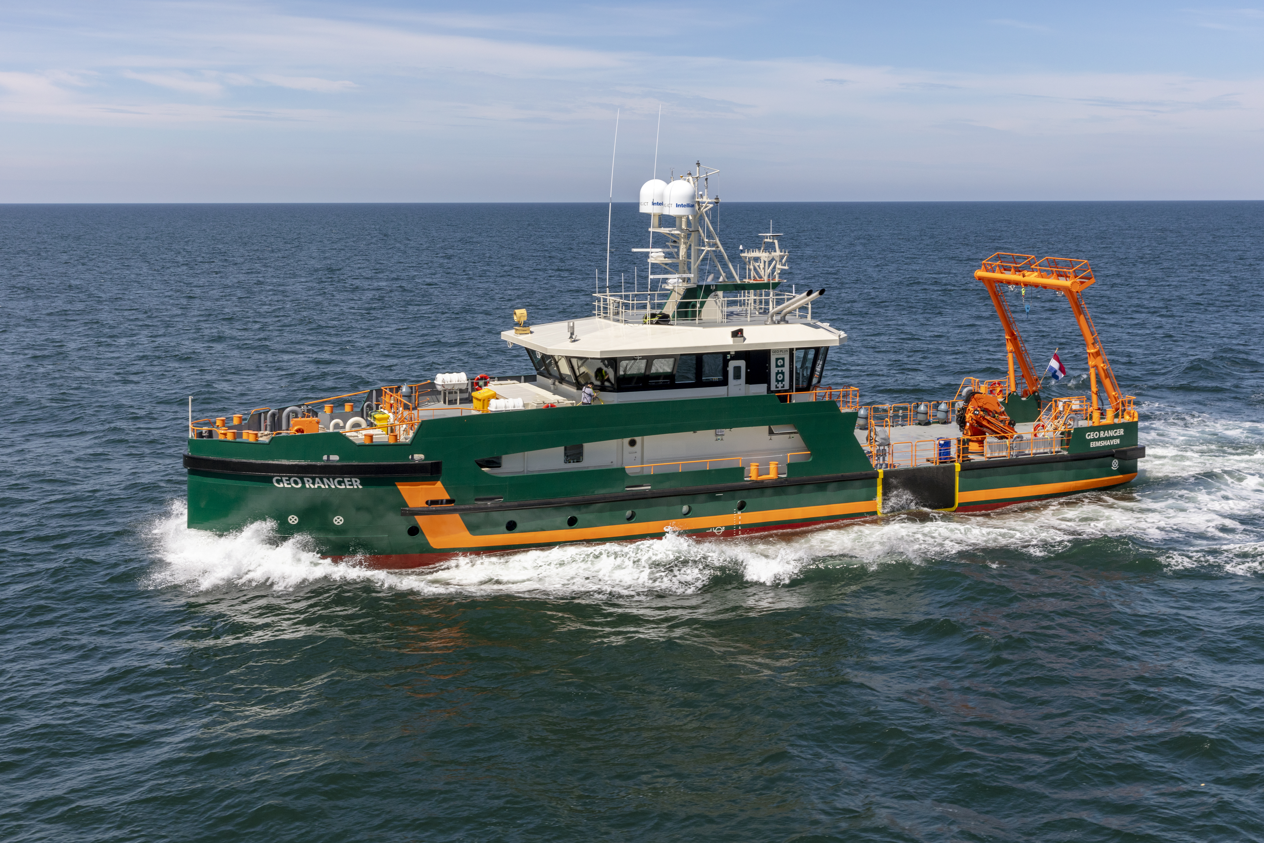 Survey ROV support vessel 'GEO RANGER'